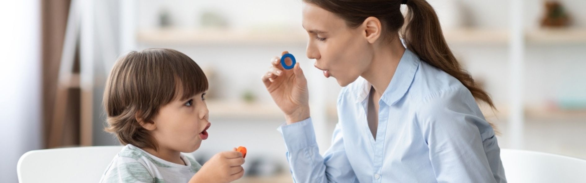 ¿Cuáles son los trastornos del habla y sus tipos?